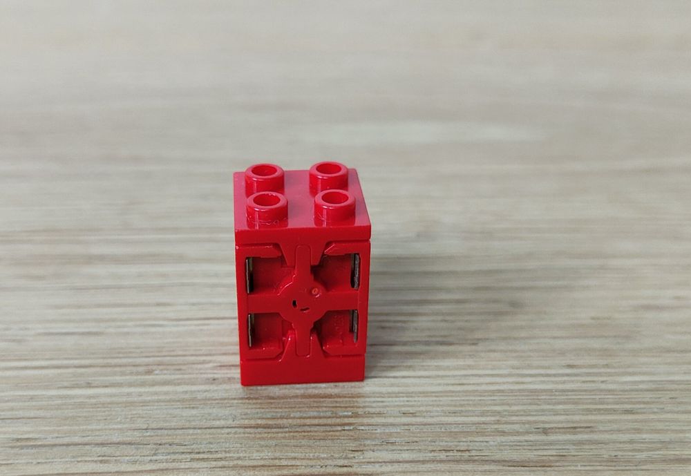 LEGO Micromotor 9V (2) 👍 (Gebraucht) in Erstfeld für CHF 29 – mit ...