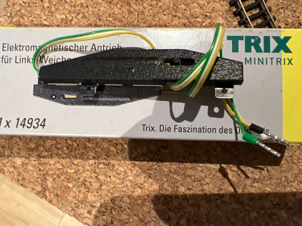 Trix 14934, Weichenantrieb, Links (Gebraucht) in Basel für CHF 9.5 ...