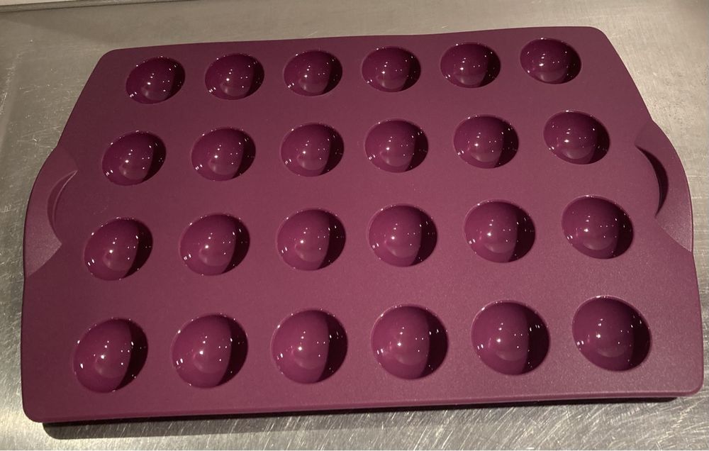 Silikon Backform 24 Stk.Tupper statt Fr. 42.50 mit Rezept (Neu und ...