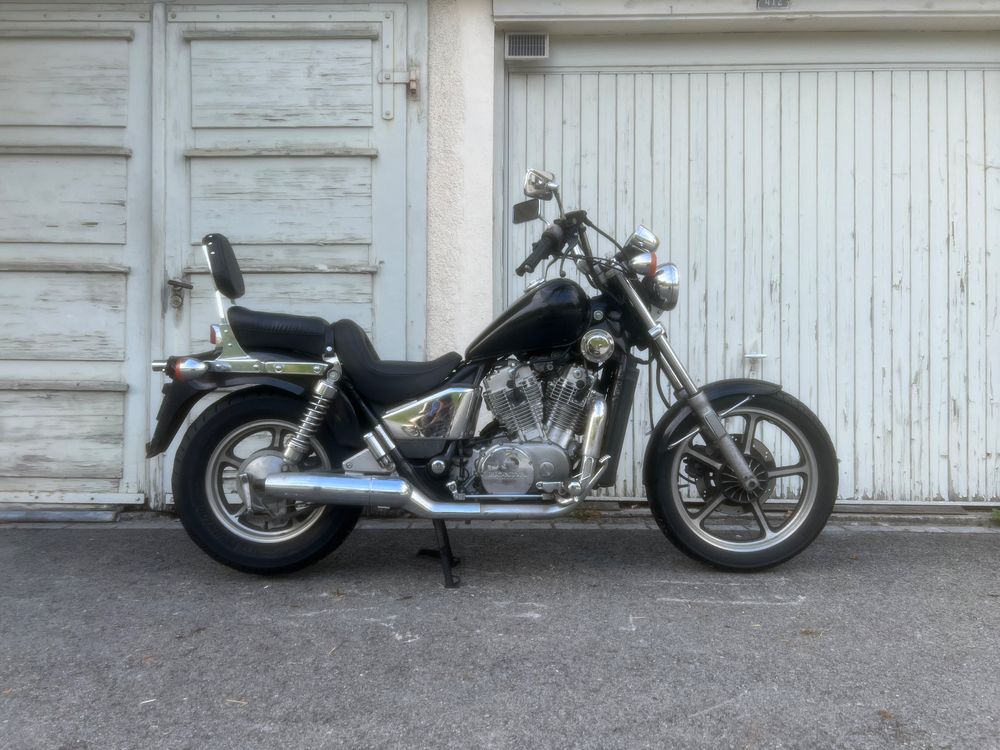 Honda VT 750 C Shadow Motorrad Strasse Chopper Harley (Gebraucht) in ...
