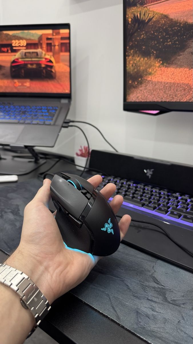 SOURIS RAZER BASILISK V3 (FILAIRE) – TOP ÉTAT (Gebraucht) in Les Bois ...