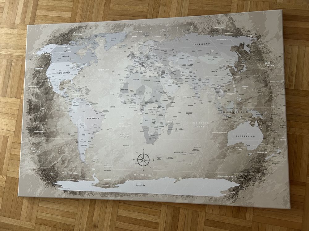 Leinwandbild Weltkarte - Natur Pinnwand (Gebraucht) in Engelburg für CHF 20 – nur Abholung auf ...