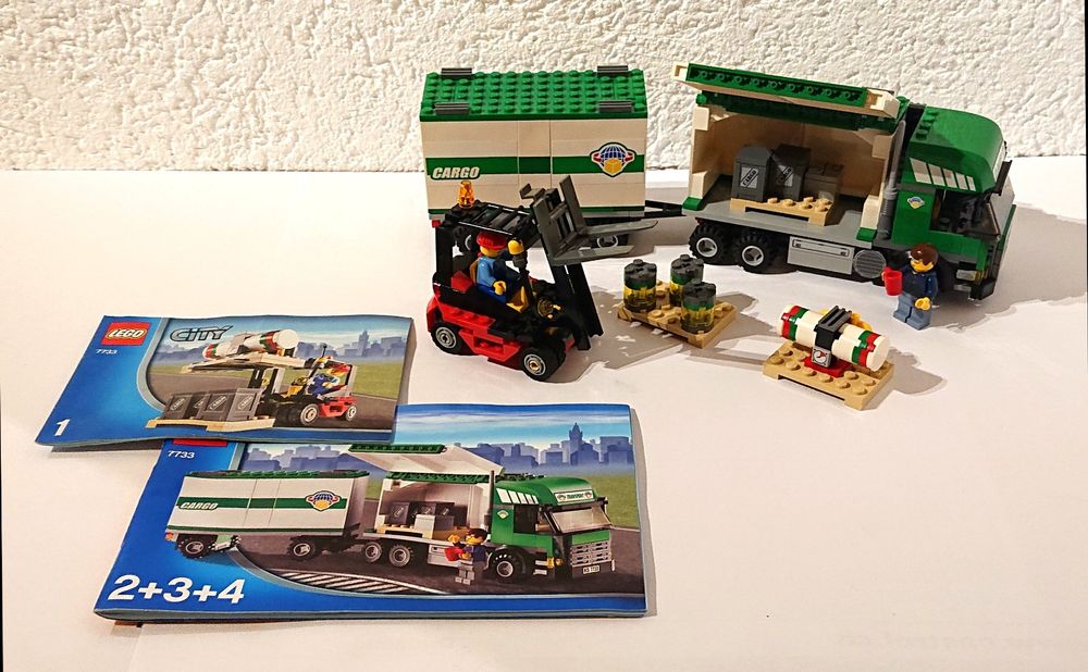 LEGO CITY 7733 LASTWAGEN MIT ANHÄNGER UND STAPPLER (Gebraucht) in ...