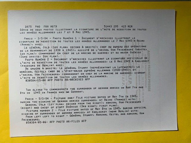 Militaria 2 photos Signatures de l'acte de reddition 1945 (D'occasion ...