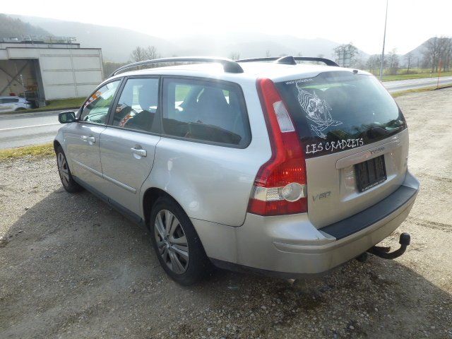 Volvo V50 T5 AWD | Kaufen auf Ricardo