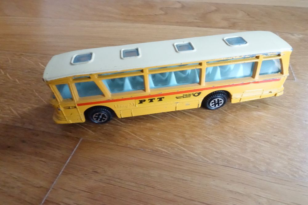 Dinyk Toys Viceroy 37 Coach PTT Bus (Gebraucht) in Aesch BL für CHF 8 ...