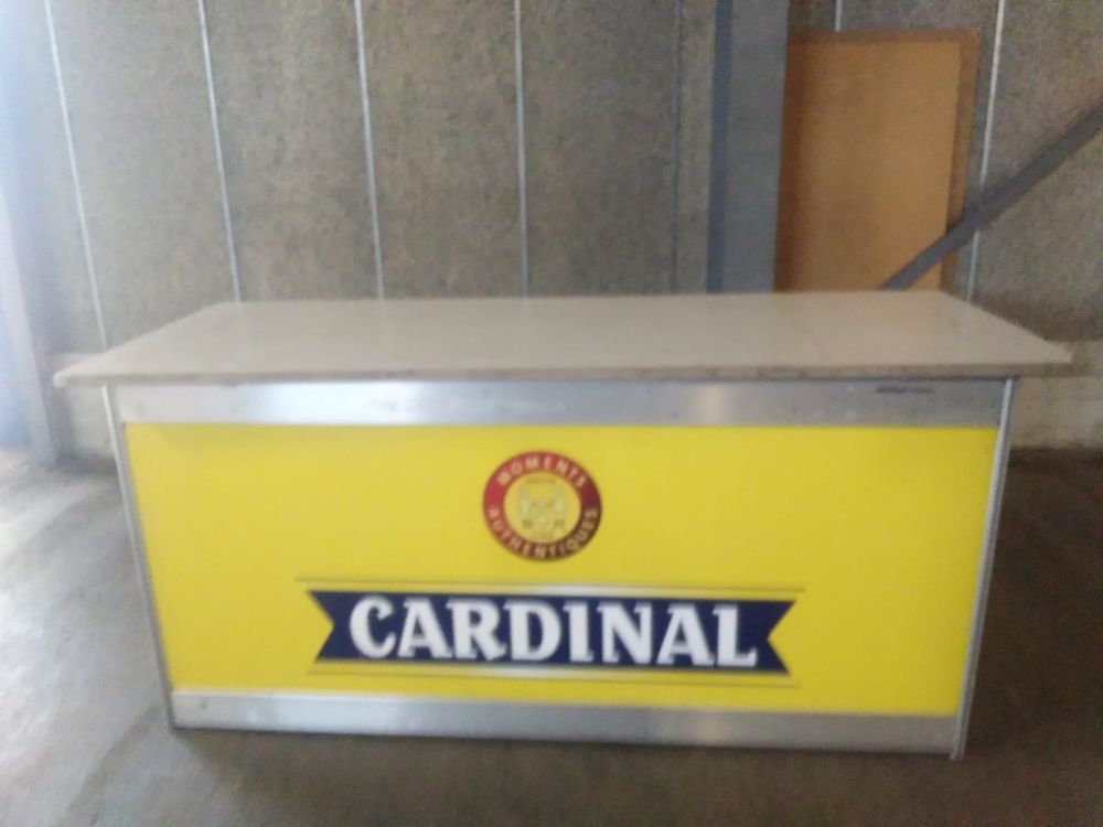 Original Cardinal Buffet-Tisch (Gebraucht) in Meisterschwanden für CHF ...