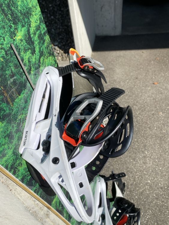 Burton Nug 50 Snowboard, V-Rocker, Burton Bindung (Gebraucht) in ...