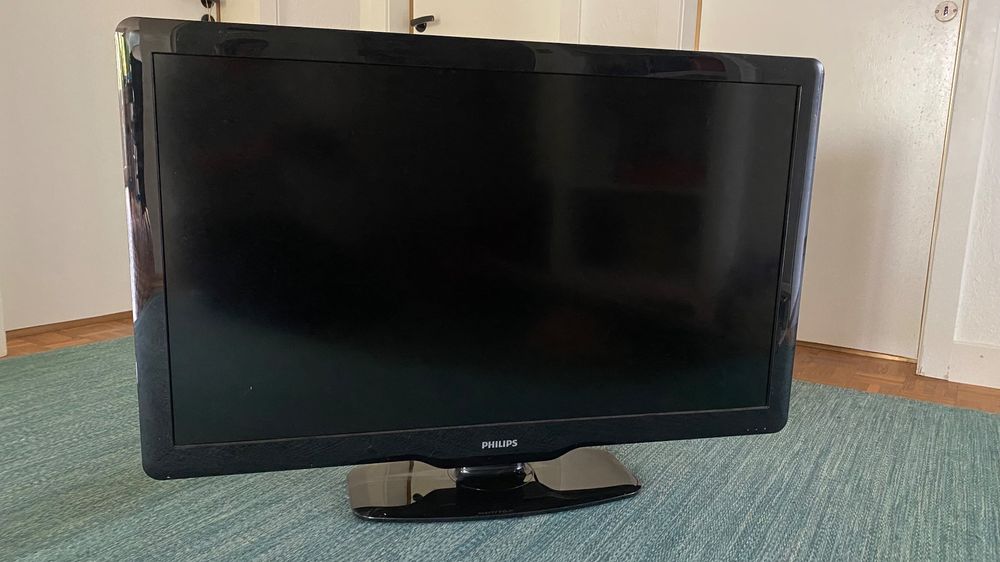 LCD Fernseher von Philipps ( Full HD) (Gebraucht) in Zürich für CHF 1 – nur Abholung auf Ricardo ...