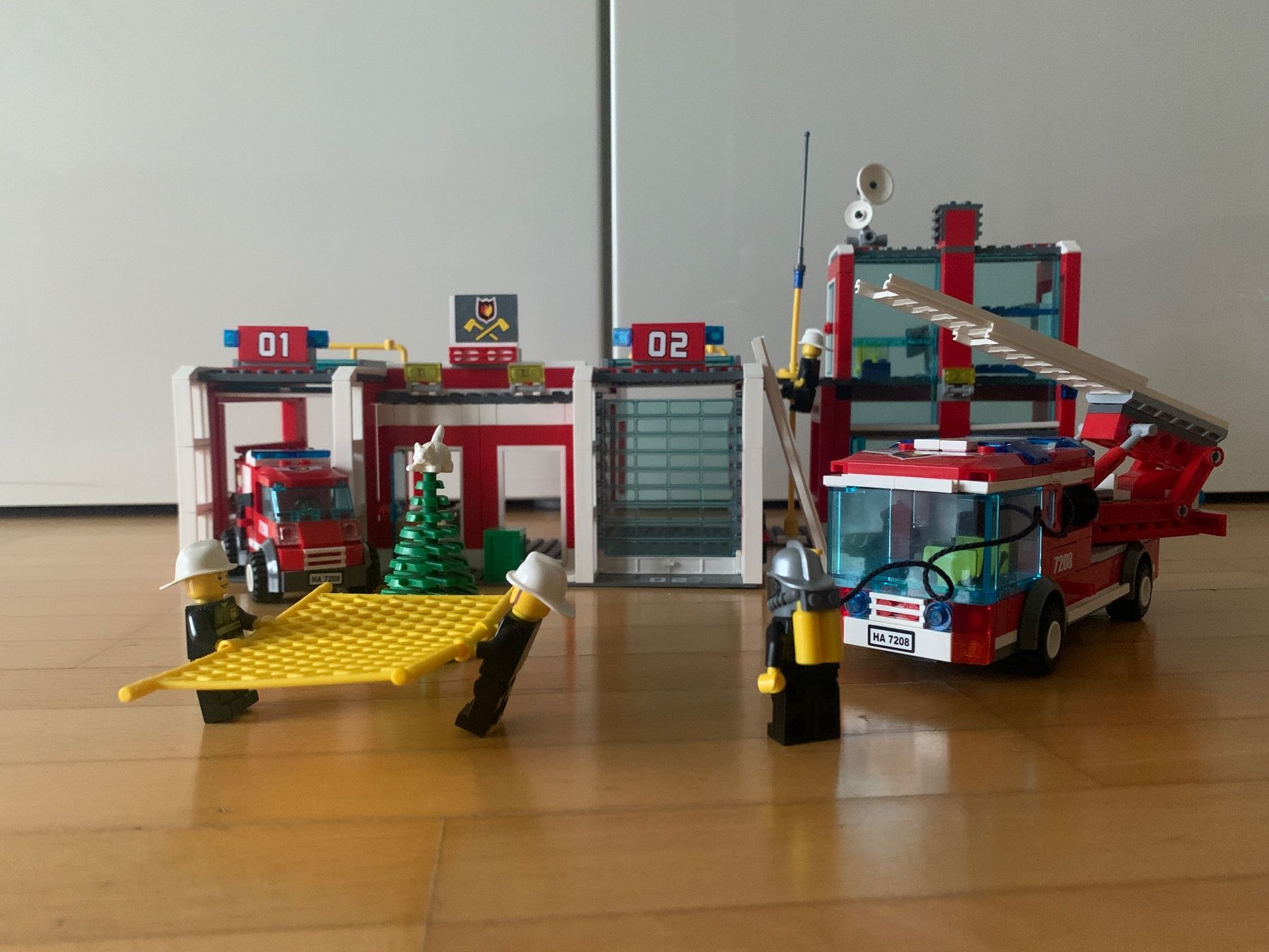 LEGO City 7208 - Feuerwehr Hauptstation - Top Zustand! (Gebraucht) in ...