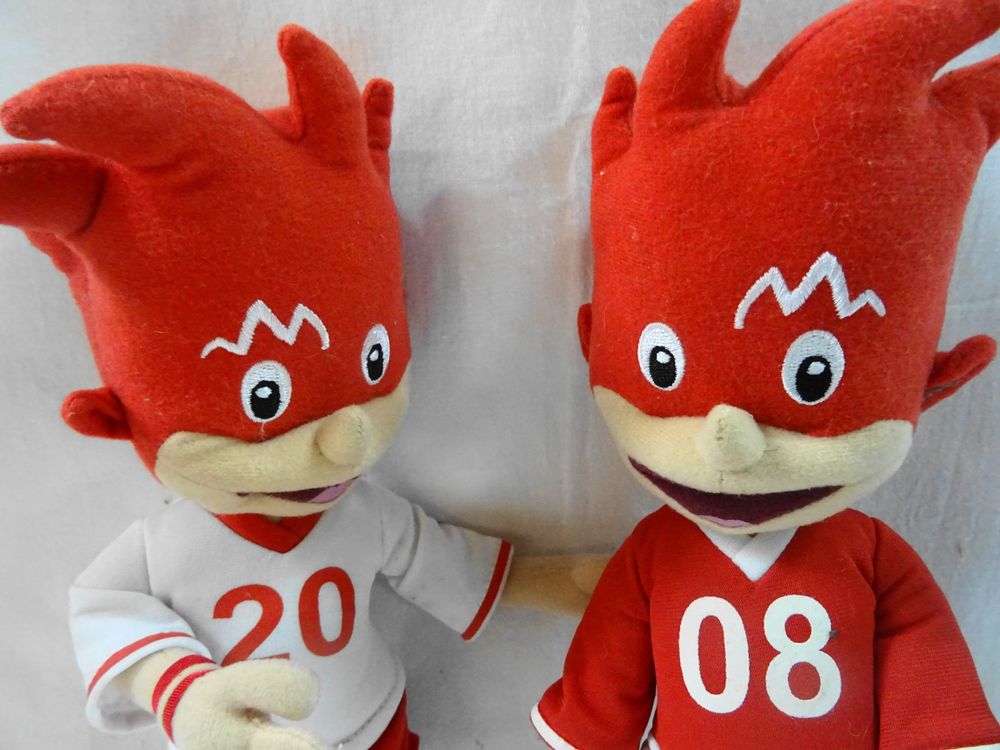 Zwei Fussball Maskottchen EURO 2008 Trix und Flix UEFA CH (Gebraucht ...
