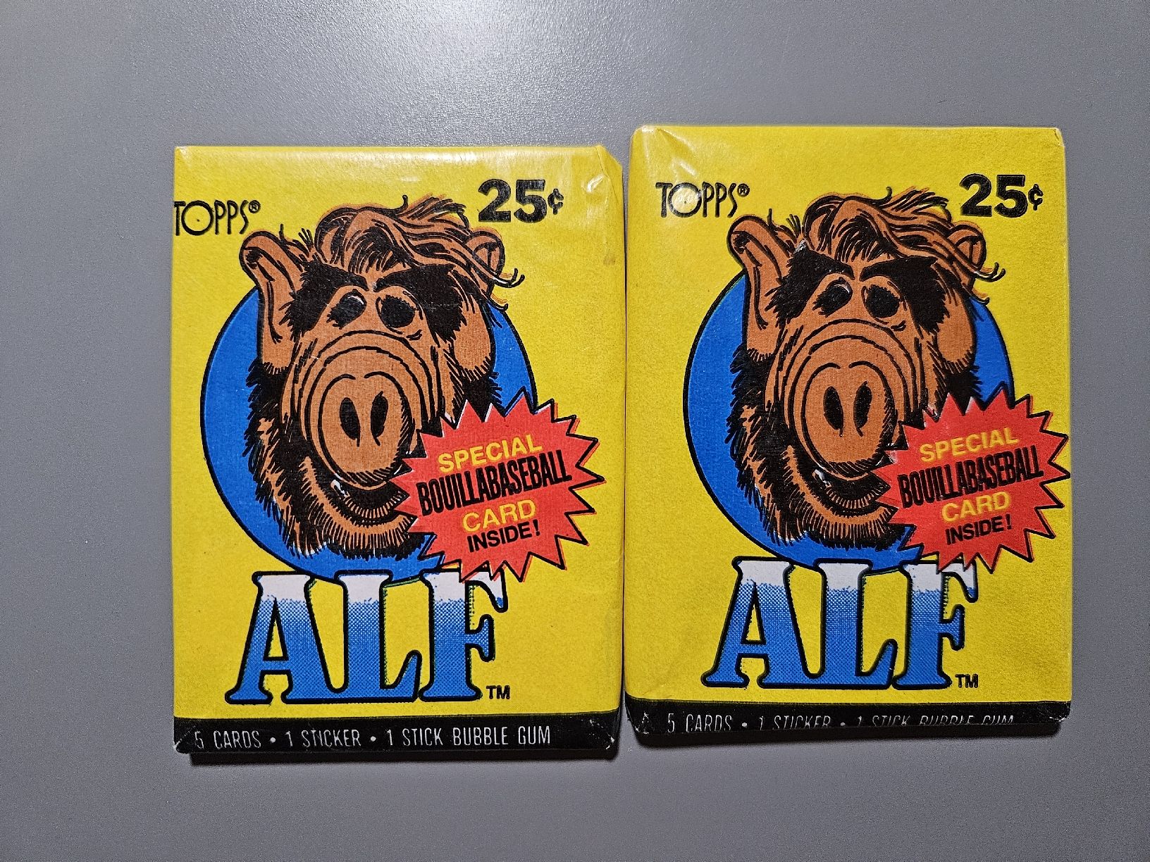 2 ALF Topps 1987 Sammelkarten Packung, ungeöffnet, Top! (Neu und ...