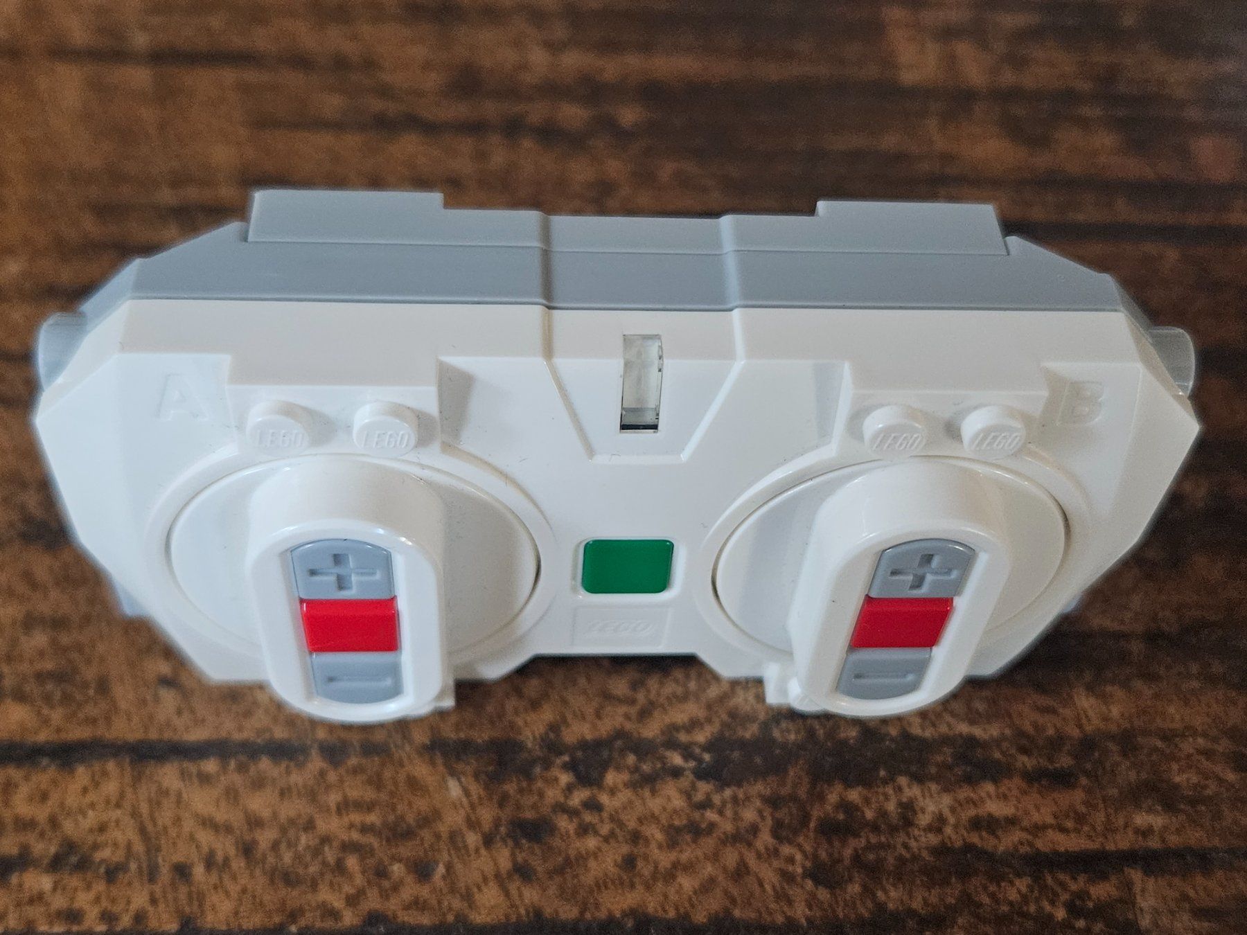 lego Electric Powered Up Bluetooth Speed Remote Control (Gebraucht) in ...