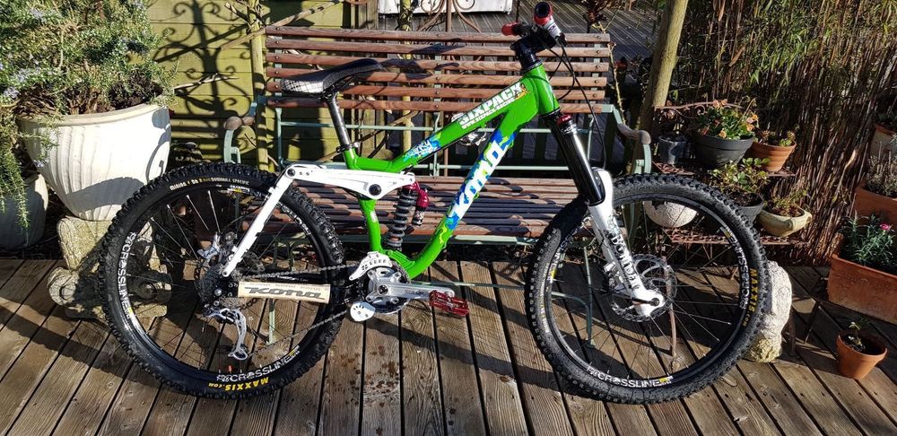 Kona Stinky Deluxe 2009 Freeride | Kaufen auf Ricardo