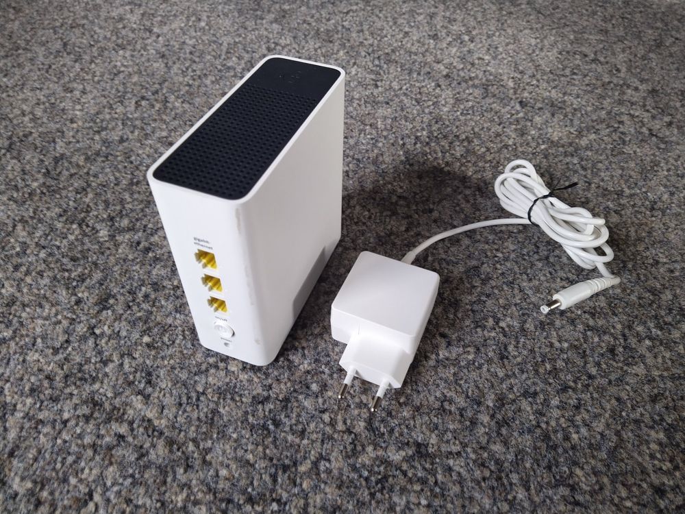 Swisscom WLAN-Box (Gebraucht) in Hochfelden für CHF 107 – nur Abholung ...