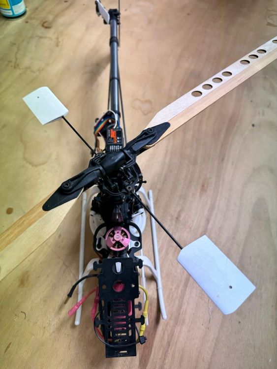Thunder Tiger mini Titan E325 3D Heli (Defekt) in Muntelier für CHF 30 – mit Lieferung auf ...
