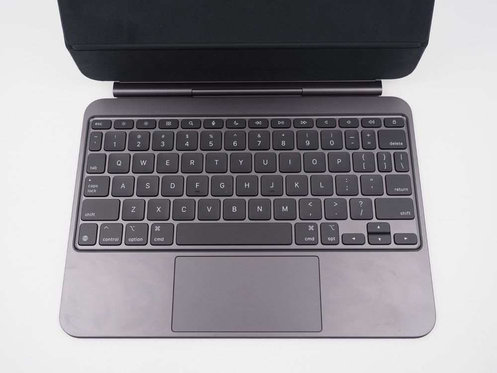 APPLE Magic Keyboard 11 Zoll iPad Pro (M4) QWERTY (25111158) (Gebraucht ...