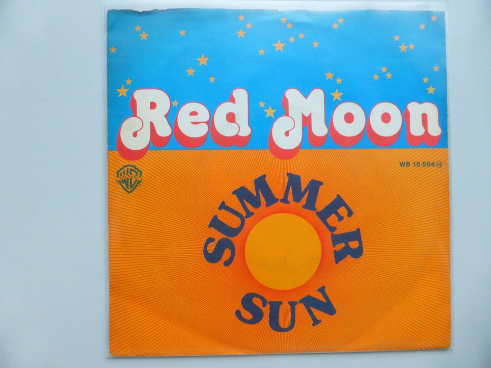 VINYL SINGLE ACTION RED MOON | Kaufen auf Ricardo