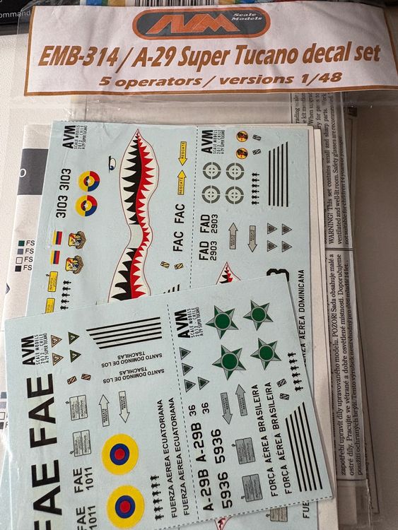 1/48 EMB-314 SUPER TUCANO DECALS FÜR HOBBY BOSS (Neu (gemäss ...