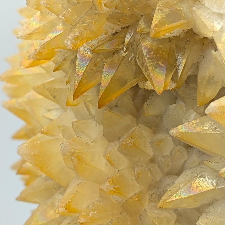 Grosse (18cm) CALCIT GELB IRISIEREND, elegante (Nuovo (secondo la descrizione)) a Balerna per ...