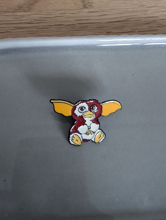 Süsser Gizmo Gremlins Anstecker Pin (Neu (gemäss Beschreibung)) in ...