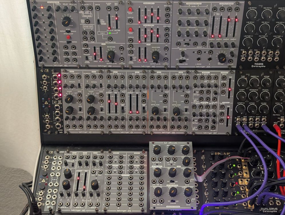 Behringer System 100 Eurorack Modular Komplettset | Kaufen auf Ricardo