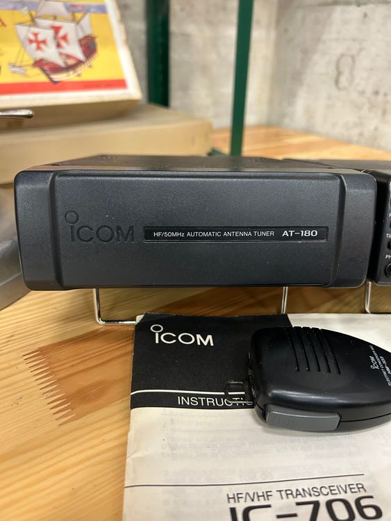 ICOM IC 706 & ICOM AT 180 inkl. MIC , Manual , Cable ab 1.-- (Gebraucht ...