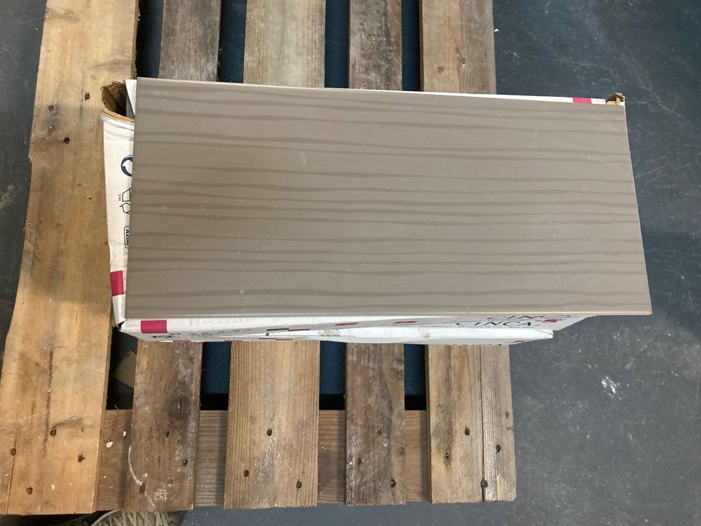 Wandplatten Cinca bräunlich mit feinem Zebradecor (Gebraucht) in ...