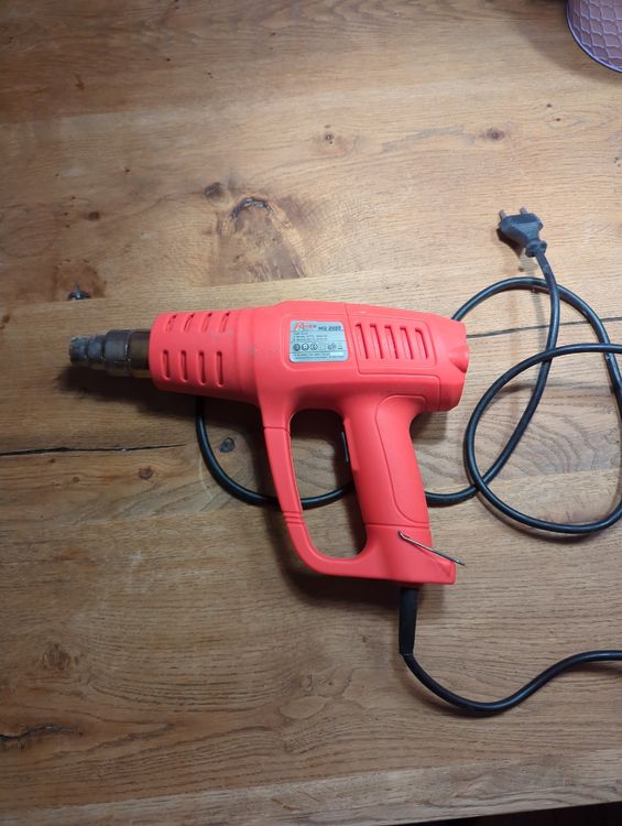 Heissluftpistole 1000/2000 Watt | Kaufen auf Ricardo