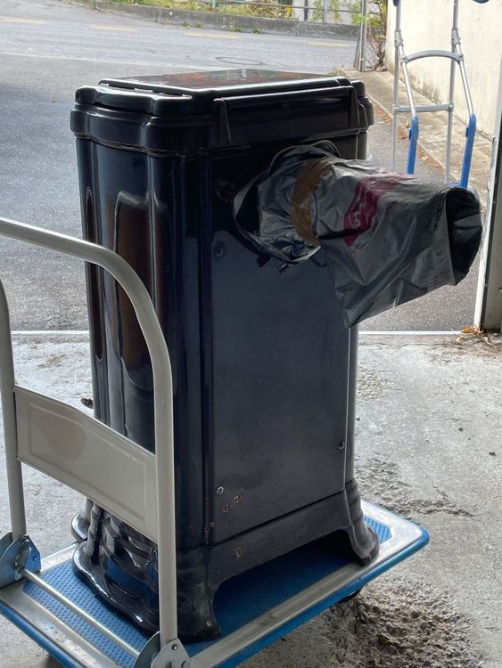 Ofen Kanonenofen Cora Email braun antik für Holz (Gebraucht) in Spiez ...