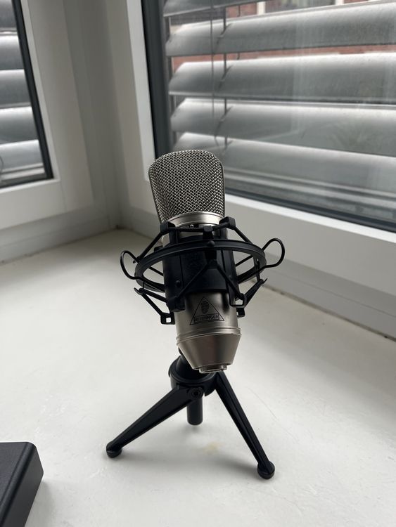 Behringer UMC22 XLR Interface + Behringer B1 Microphone (Gebraucht) in ...
