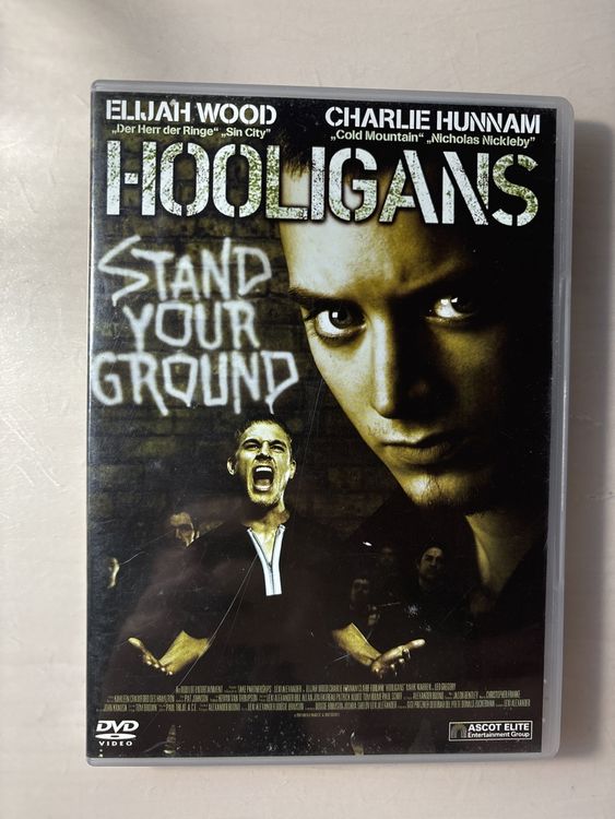 Hooligans mit Elijah Wood & Charlie Hunnam, (0405) (Gebraucht) in ...