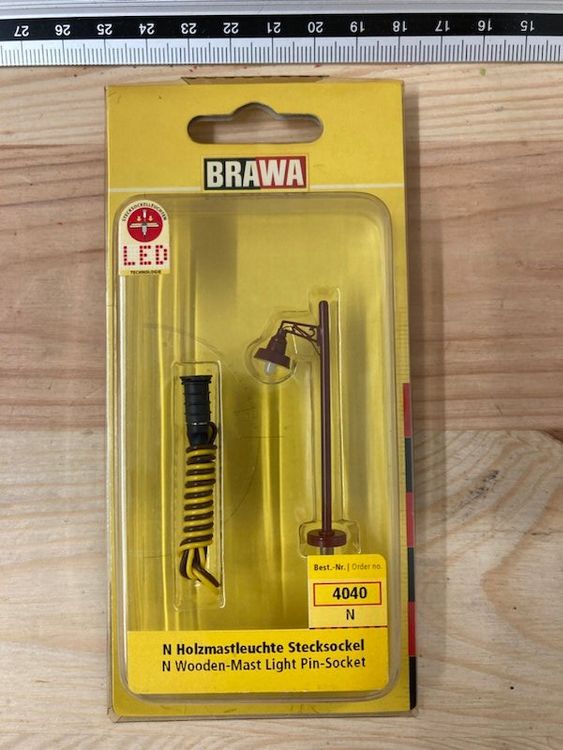 BRAWA N 4040 Holzmastleuchte Stecksockel LED (Neu und originalverpackt ...
