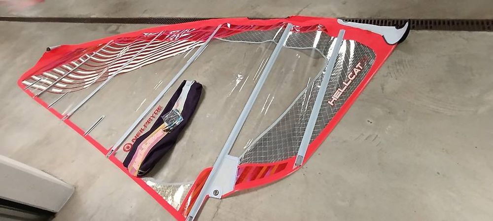 Windsurf Neilpryde voile mat wishbone (D'occasion) à Montreux pour CHF ...