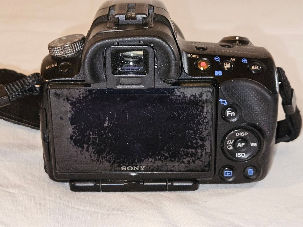 Sony Alpha 55 (Gebraucht) in Liestal für CHF 55 – mit Lieferung auf ...