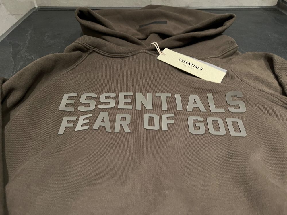 Fear of god essentials hoodie olive grün S (Neu (gemäss Beschreibung ...