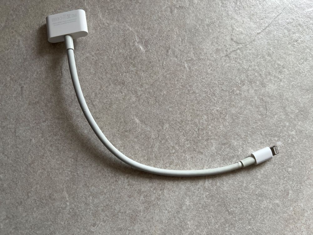Adapter apple pin 30 zu pin 8 (Gebraucht) in Buttikon SZ für CHF 40 ...