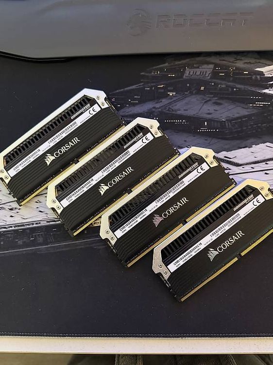 Corsair Dominator Platinum RAM DDR 4 3000MHz (Gebraucht) in Fischbach ...