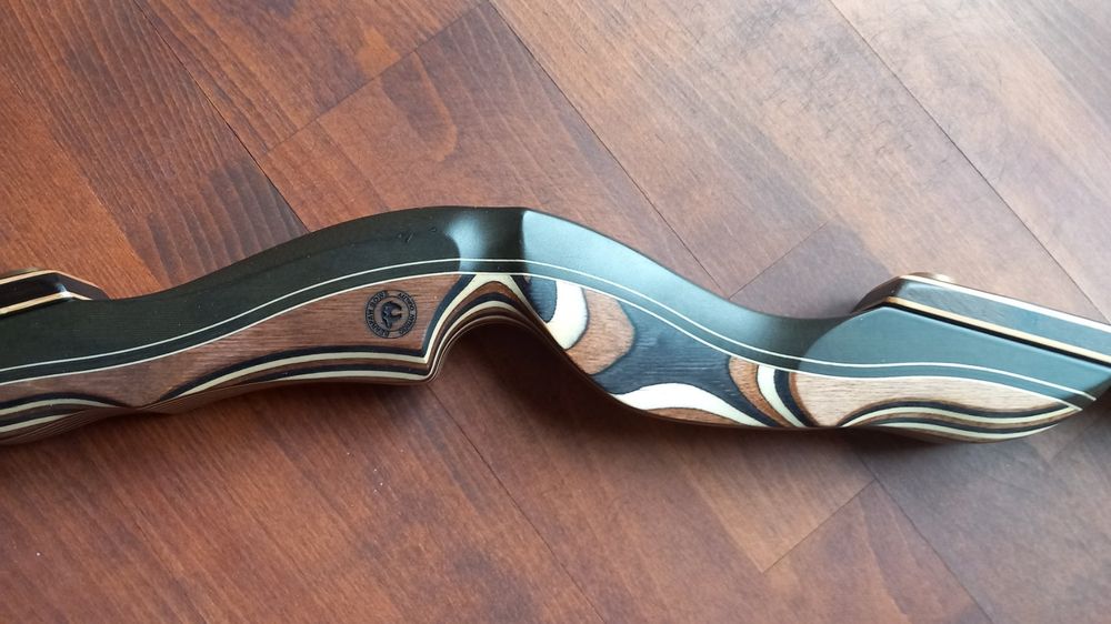 Bodnik BEARPAW Bogen 35 lbs RH 62 Zoll | Kaufen auf Ricardo