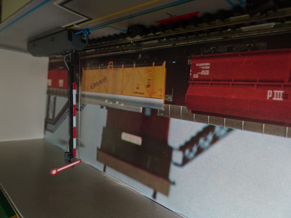 Minitrix Ergänzungsset E2 mit Formsignal Spur N 56 6750 00 (Neu (gemäss ...