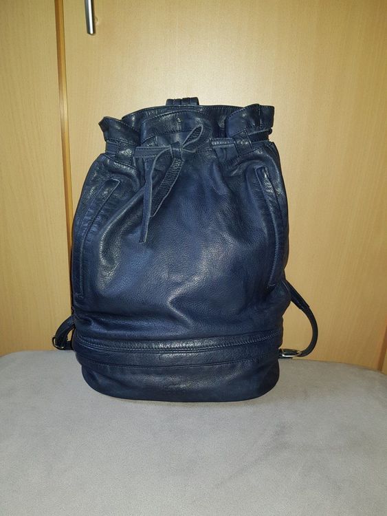 Klein Basel Leder Rucksack in Blau (Gebraucht) in für CHF 120 – mit ...