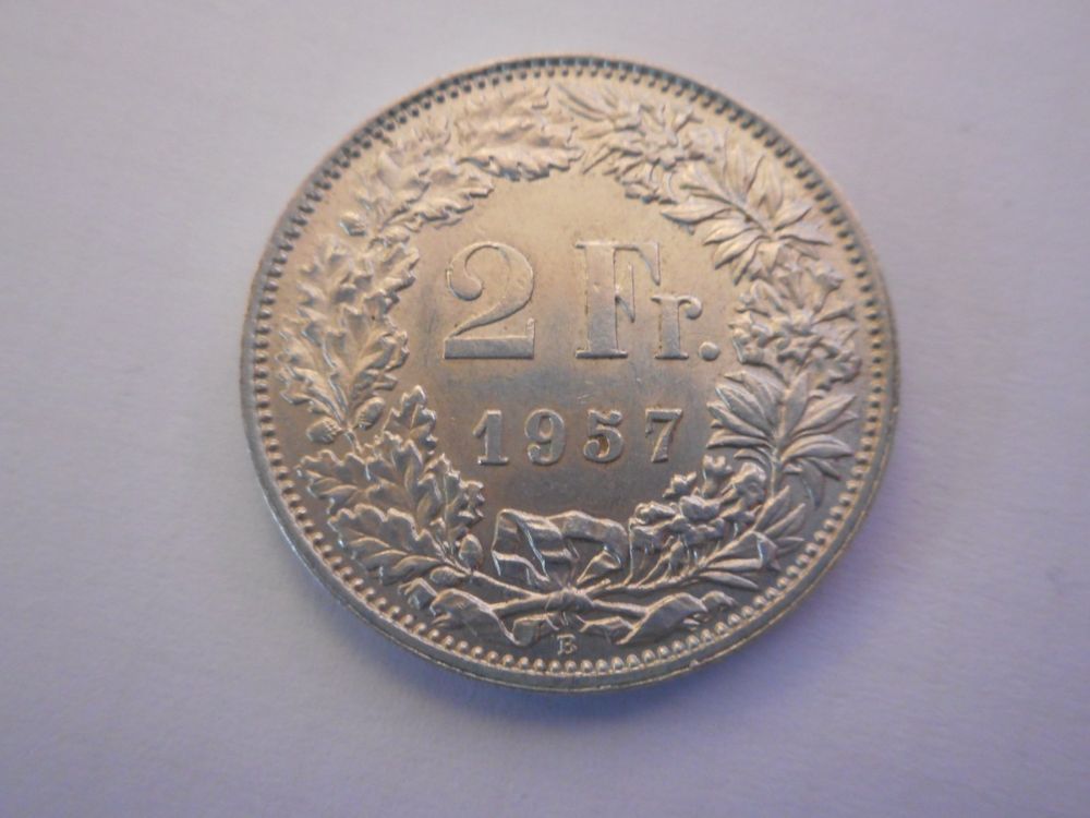 2 Fr. 1957 unz (Neu (gemäss Beschreibung)) in Kriegstetten für CHF 7.7 – mit Lieferung auf ...