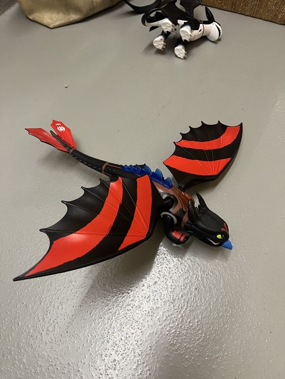 Light Up Toothless Dragon Toy | Kaufen auf Ricardo