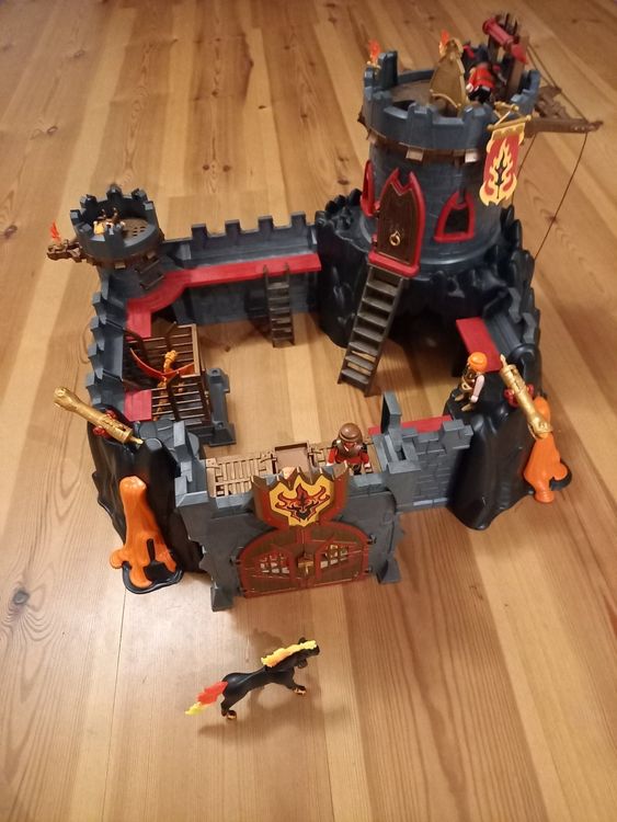 Playmobil Burg Novelmore 70221 (Gebraucht) in Zürich für CHF 27 – nur ...