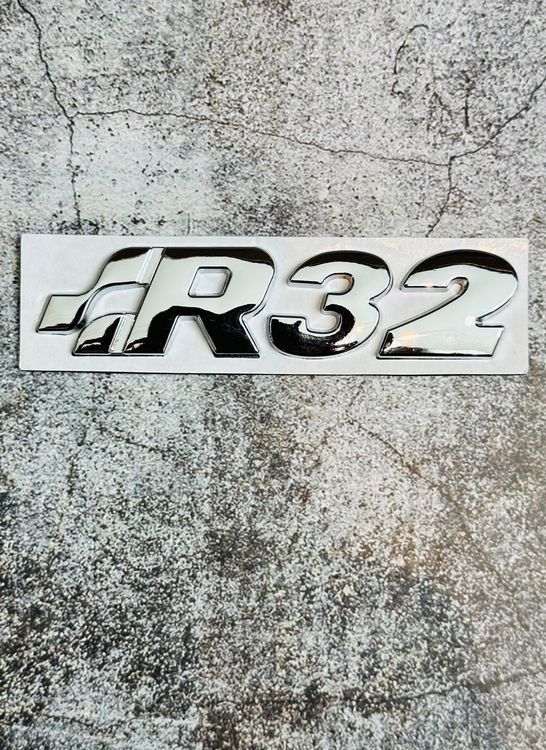 VW R32 Emblem Schriftzug Logo aus Metall NEU in Chrom | Kaufen auf Ricardo