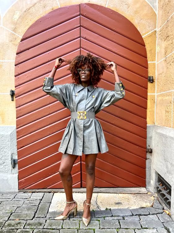 Robe Chanel Collector (D'occasion) à Biel/Bienne pour CHF 1500 – avec livraison | Acheter sur ...