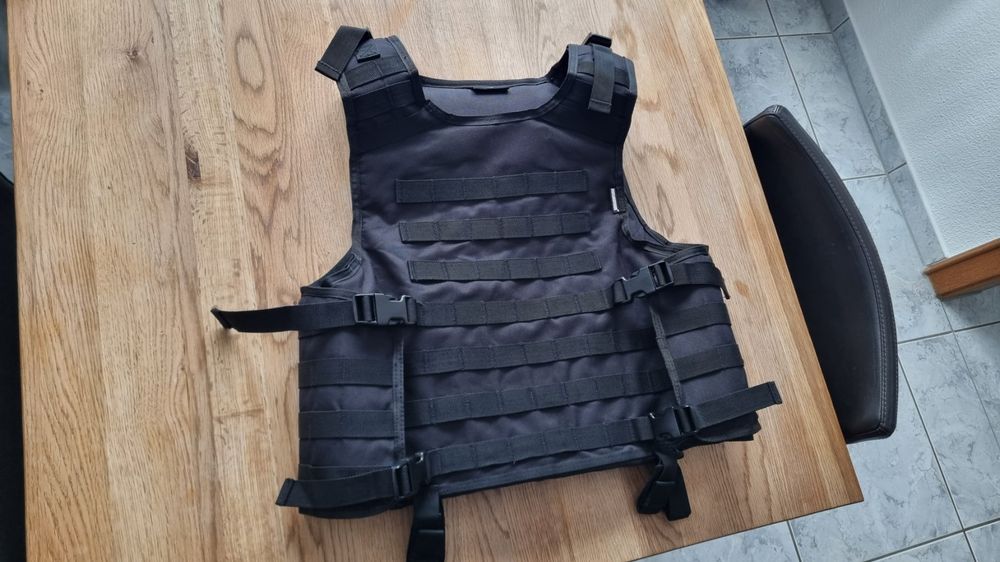Taktische Weste Molle System Plattenträger (Gebraucht) in Ried ...