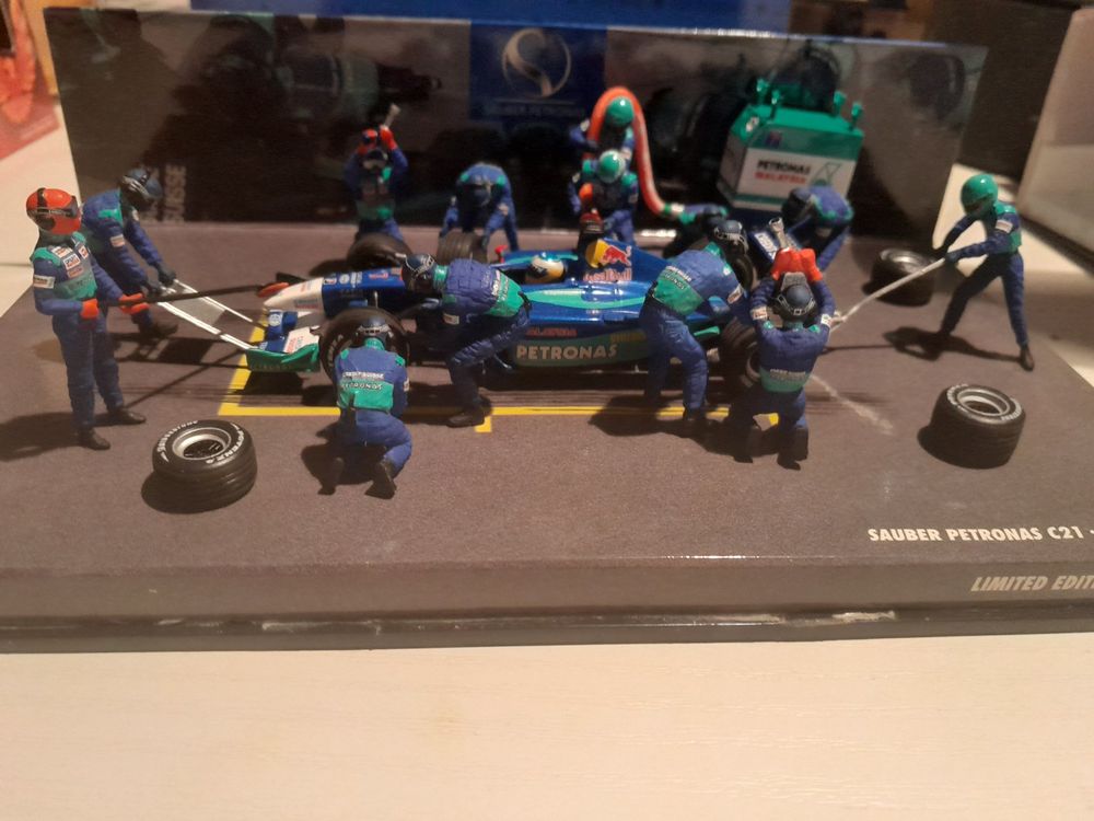 Sauber C21 2002 (Heidfeld) Pit Stop Minichamps 1:43 (Neu und ...