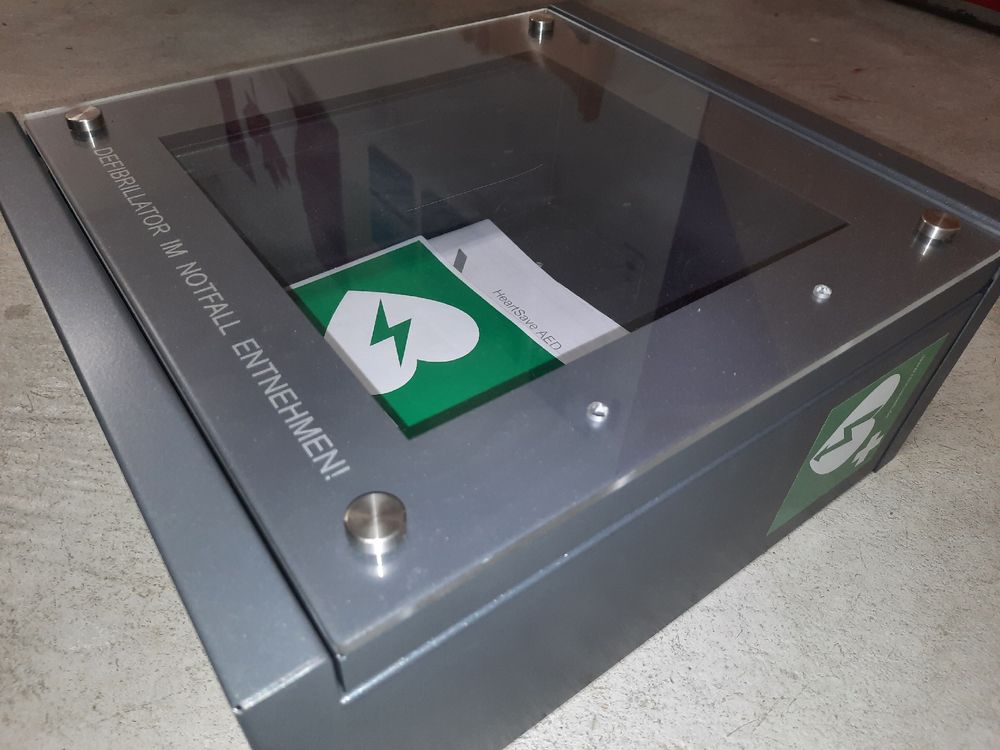 Defibrillator Box | Kaufen auf Ricardo