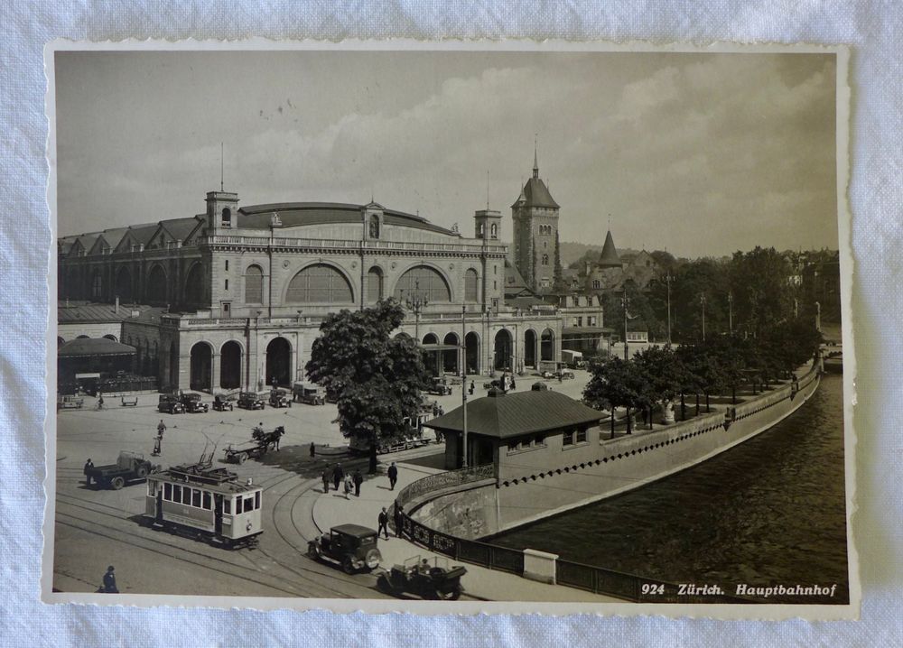 AK ZÜRICH HAUPTBAHNHOF, Tram, Oldtimer, belebt (Gebraucht) in Wallisellen für CHF 5 – mit ...